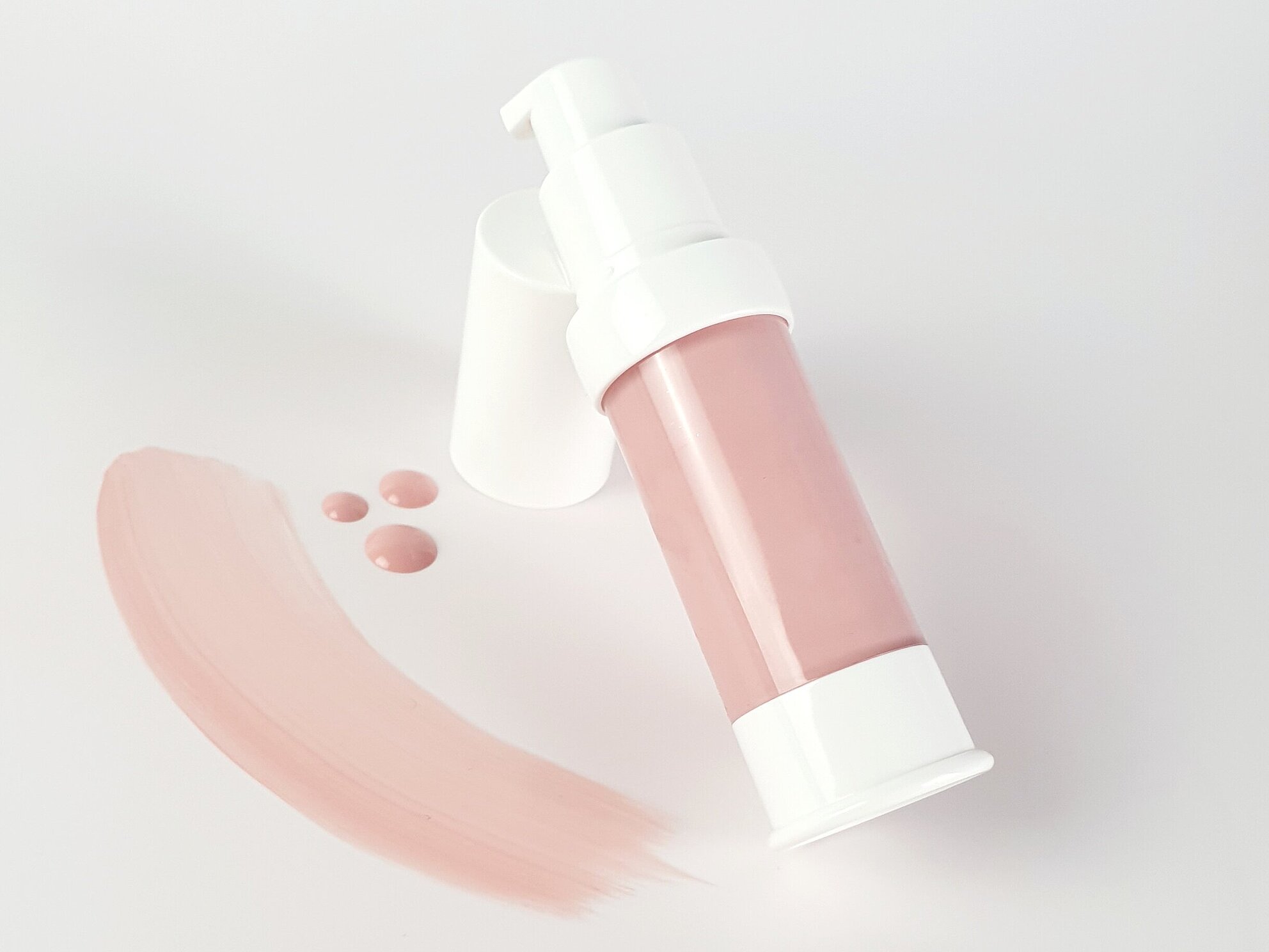 Cheek Glow Highlighter | Elementis Global